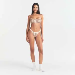 SKIMS Logo Picot Scoop Bralette | Light Neutral | | Lightweight Cotton - Cafe Argyle Print