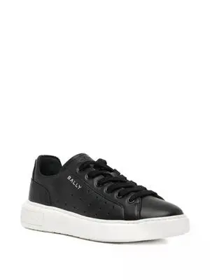 Bally Lift Trainers