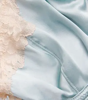 FLEUR DU MAL Silk Lace-trim Juliet Demi Bra - Blue