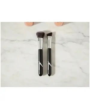 VOODOO MAKEUP Highlight & Conceal Brush - Charcoal 16