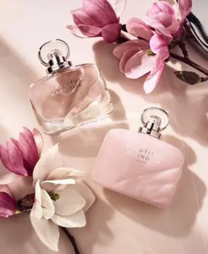 Estée Lauder Beautiful Magnolia Fleur Eau De Parfum Spray