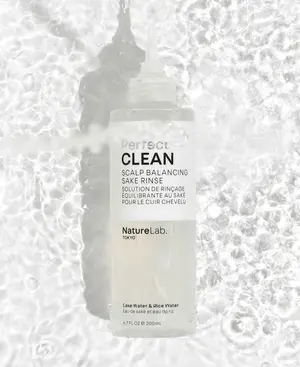 NATURELAB TOKYO Perfect Clean Scalp Balancing Sake Rinse