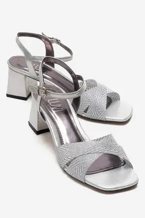 PROLOGUE SHOES Milagro Block Heel Sandal