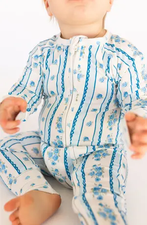 IN MY JAMMERS Forever Blooming Zipper Romper - Cream/blue Roses