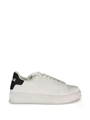GAELLE PARIS Logo-print Lace-up Sneakers