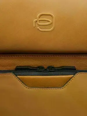 PIQUADRO Grained Leather Backpack
