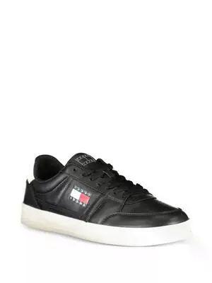 Tommy Hilfiger Logo-patch Sneakers - Black
