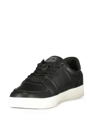 Tommy Hilfiger Logo-patch Sneakers - Black