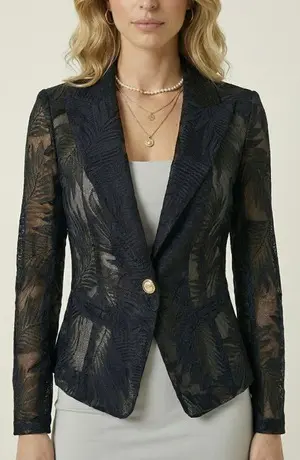 MODENAIRE Tailored Blazer With Lace Sleeves