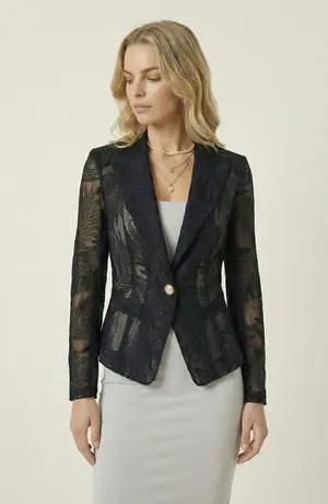 MODENAIRE Tailored Blazer With Lace Sleeves