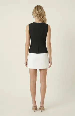 MODENAIRE Tailored Vest Top - Black