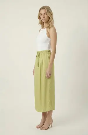 MODENAIRE Midi Skirt With Elastic Waistband