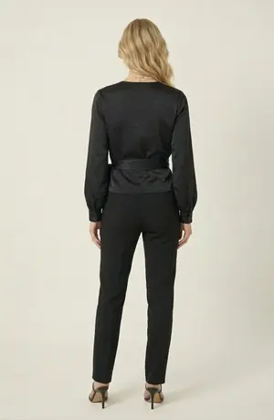 MODENAIRE Lace Trim Wrap Blouse