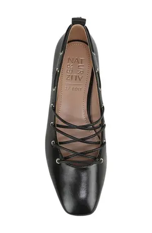 27 EDIT NATURALIZER Carla Ghillie Flat - Black