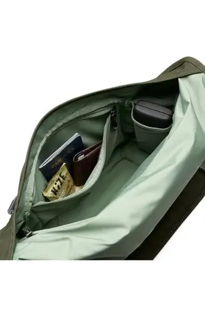Bellroy Classic Messenger Bag - Olive
