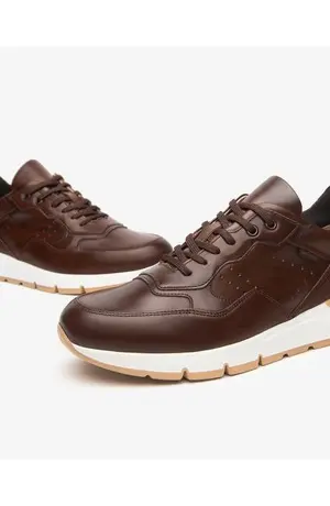 NEROGIARDINI Leather Low-top Sneaker - Chocolate