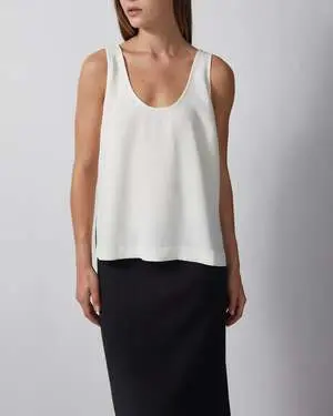 WAKAKUU Chez Sleeveless Top - Offwhite