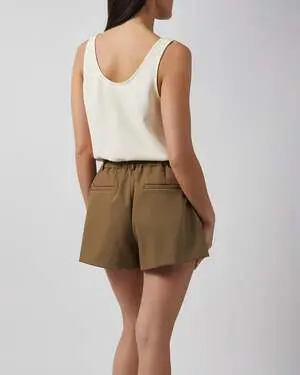 WAKAKUU Tailored Shorts With Pleats - Khaki