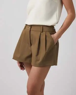 WAKAKUU Tailored Shorts With Pleats - Khaki