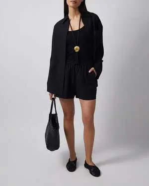 WAKAKUU Classic Collar Shirt - Black