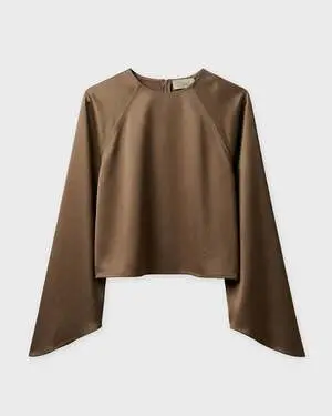 Wakakuu Zip Up Tops