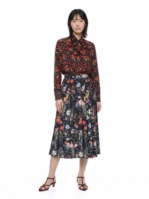 Gucci Printed Silk Midi Skirt