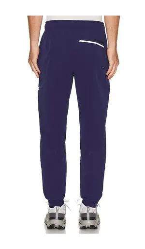 LEGENDS Carson Pant In Royal