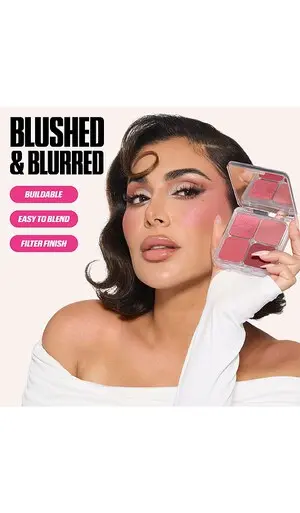 HUDA BEAUTY Blush Filter Blurring Blushlighters Palette - Rose Berry