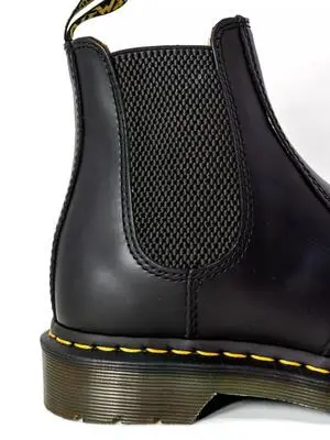 Dr. Martens 2976 Chelsea Boots