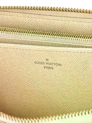 LOUIS VUITTON Zippy Wallet Damier Small Wallets