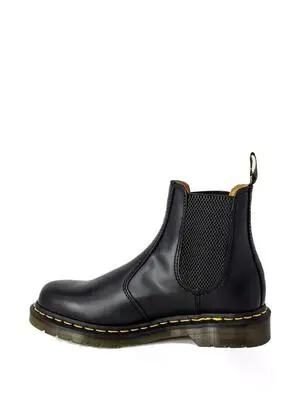 Dr. Martens 2976 Chelsea Boots