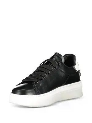 GAELLE PARIS Platform Sneakers