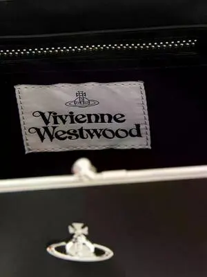 VIVIENNE WESTWOOD Granny Frame Clutch