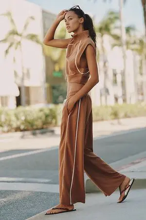 DAILY PRACTICE Piped Wide-leg Pants - Rawhide