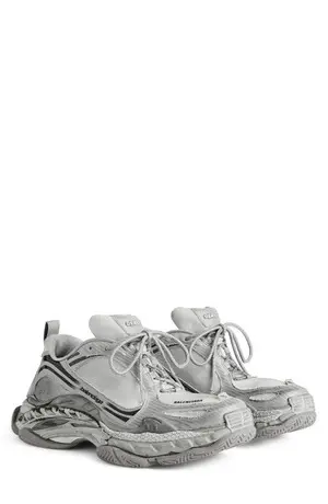Balenciaga Triple S 2 Sneaker - Gradient Grey