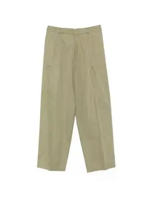 Amaranto Knee Length Pants For Men