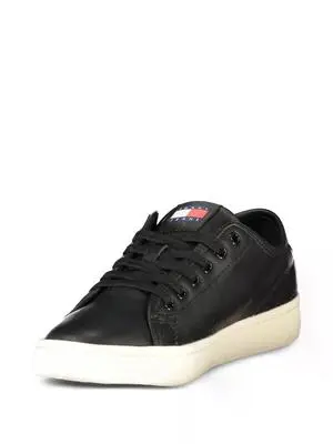Tommy Hilfiger Logo-patch Leather Sneakers - Black