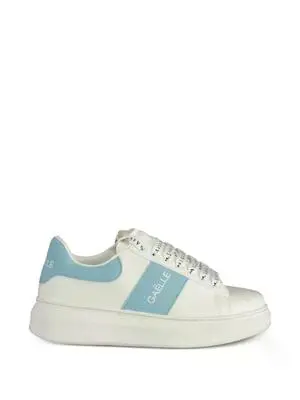 GAELLE PARIS Lace-up Platform Sneakers