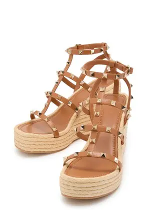 Valentino Garavani Rockstud Leather Wedge Espadrilles - Tan