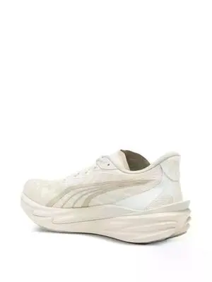 PUMA Deviate Nitro™ 4 Sneakers - Neutrals