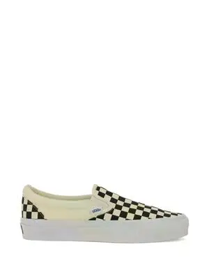 VANS 98 Checkerboard Slip-on Sneakers