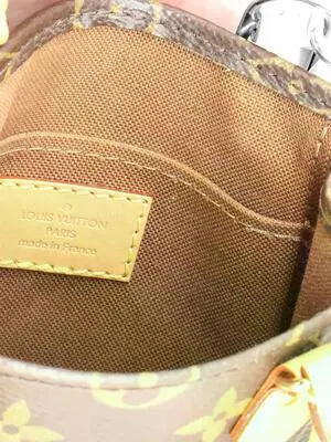 LOUIS VUITTON Petit Sac Plat Monogram Canvas - Brown