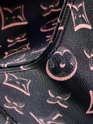 LOUIS VUITTON Onthego Monogram Canvas Mm Tote Bag