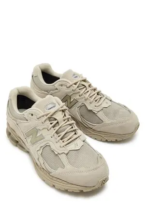 NEW BALANCE 2002r Panelled Sneakers - Beige