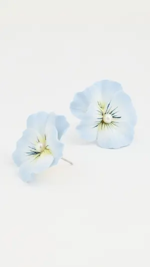 JENNIFER BEHR Viletta Earrings - Powder