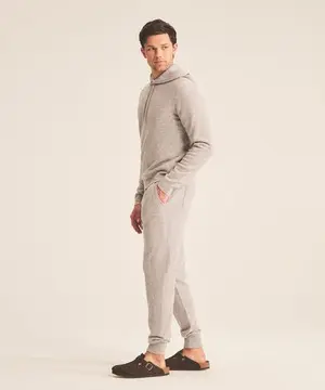 Naadam Signature Cashmere Jogger