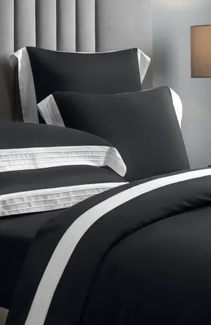 TOGAS Eden Duvet Cover - Black
