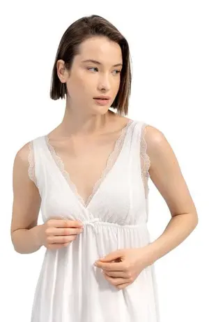TOGAS Christina Nightdress - White