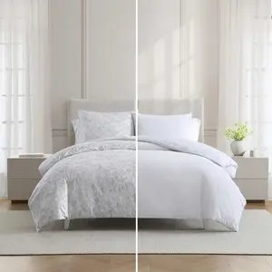 Vera Wang Nebulous Flower Cotton 3 Piece Duvet Cover Set, King - Pale Grey