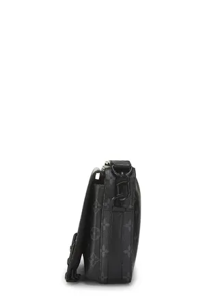 LOUIS VUITTON Monogram Eclipse Steamer Messenger
